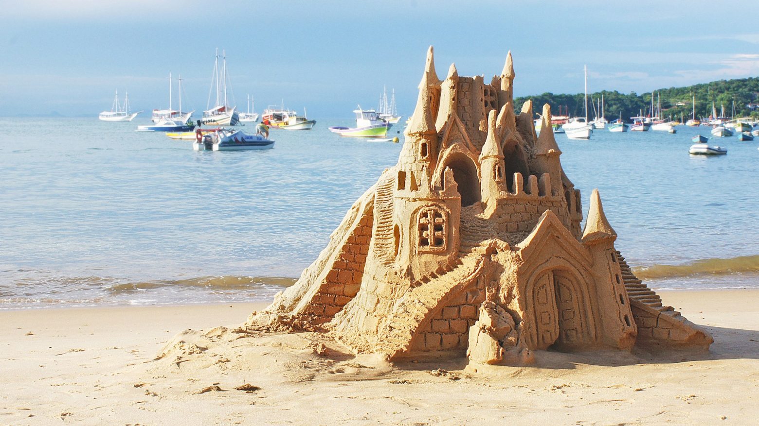 10 fun beach games and activities for kids - Dadlethic