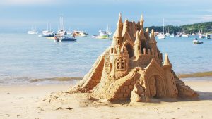 10 fun beach games and activities for kids - Dadlethic